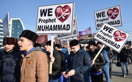 Charlie Hebdo, French magazine Republish Cartoons of Prophet Muhammad