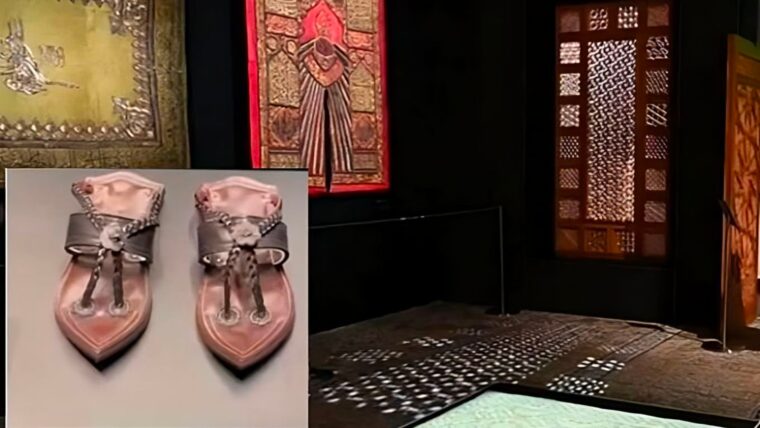 Replica of Prophet PBUH’s Sandals Displayed at Saudi Exhibition