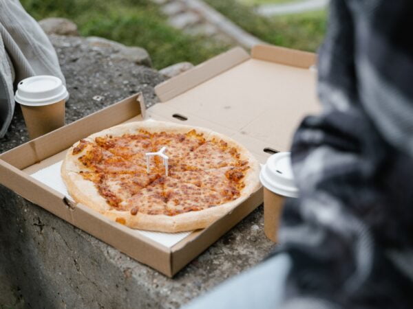 Is Subway Halal? Can Muslims Eat It? 2025