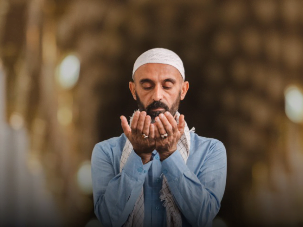 Rae Lil Black (Kae Asakura) Converts to Islam