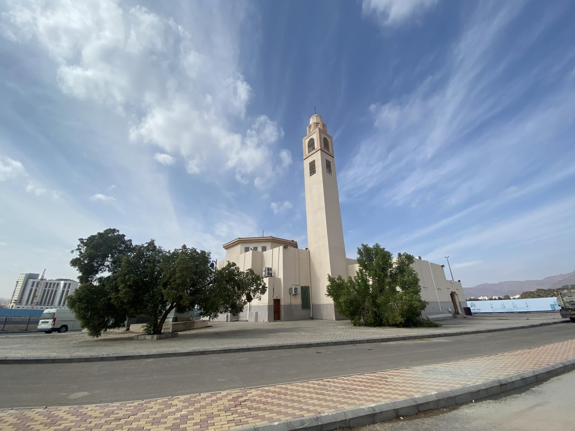 Top Important Must-Visit Mosques in Medina - All About Islam And Its ...