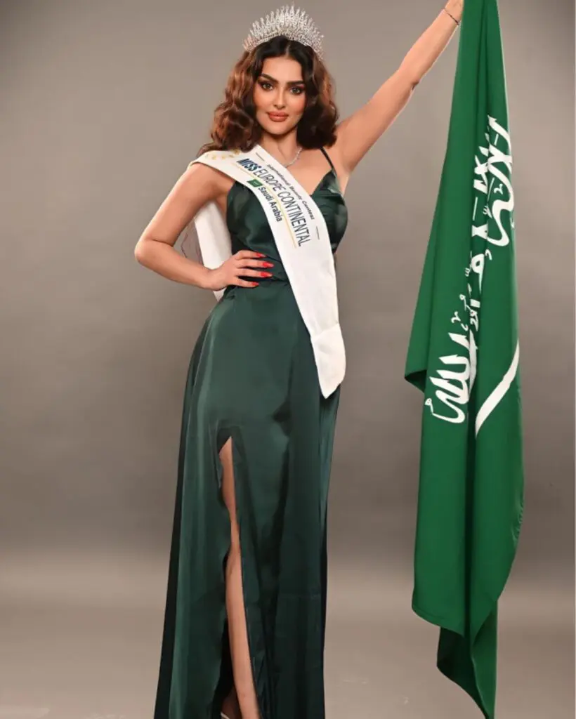 Muslims Angry As Saudi Model Participate in the Miss Universe ...